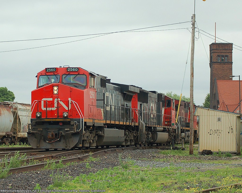 CN 2560